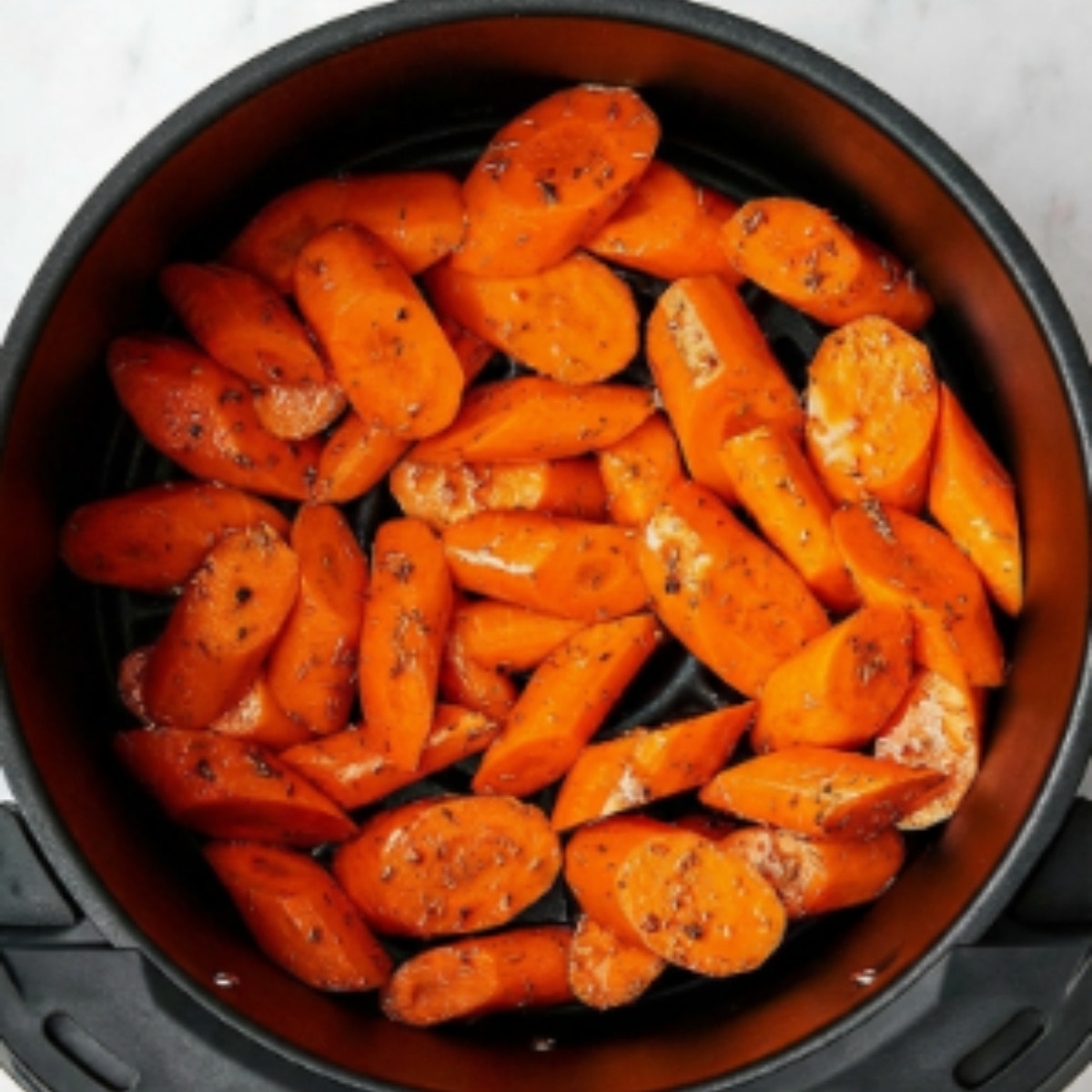 Air Fryer Carrots Recipe – Crispy, Easy & Ready in 10 Minutes
